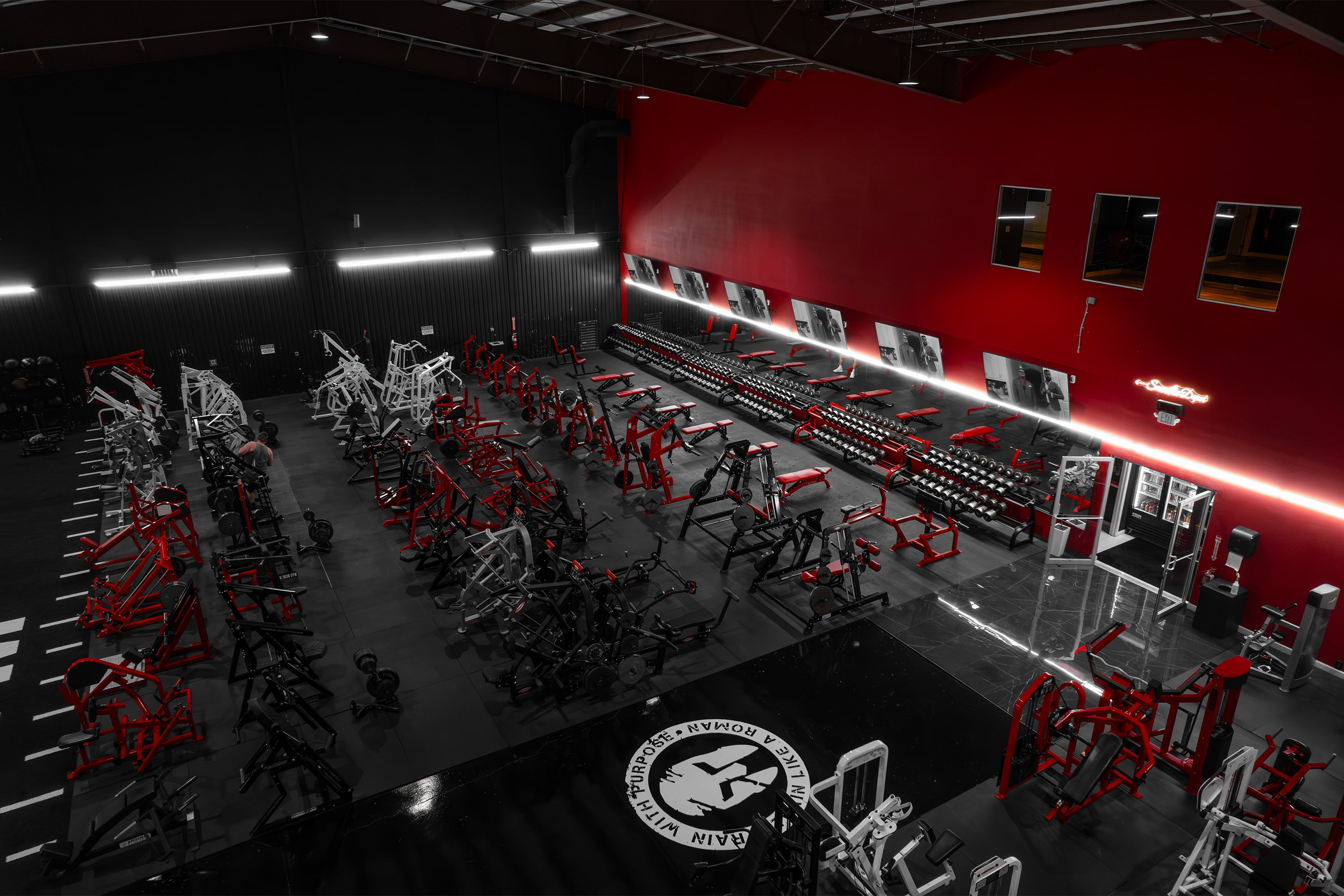 Roman Empire Gym | 24/7 Warehouse Gym for Bodybuilders & Powerlifters